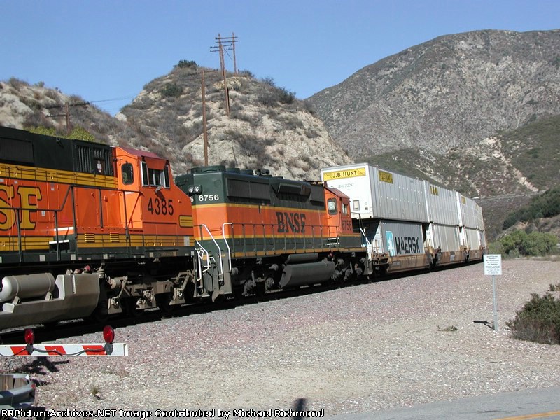 BNSF 6756